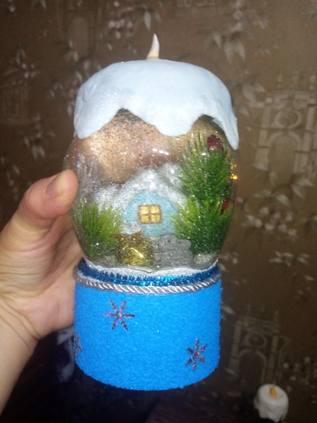 Новогодние шары,, свеча,,