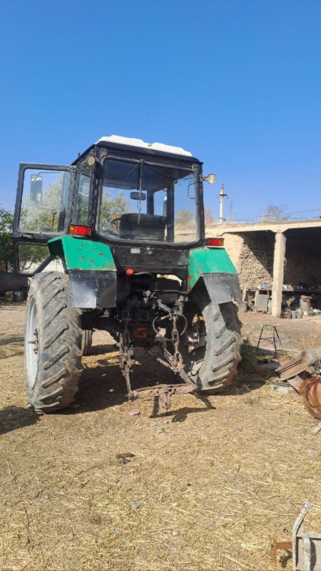Belarus 80x MTZ Sotiladi