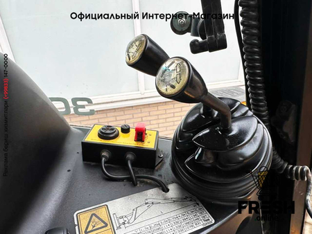 Экскаватор-погрузчик JCB 3CX