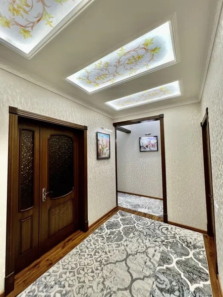 Продается ЕВРО КВАРТИРА в Яккасарайском районе 80м*2