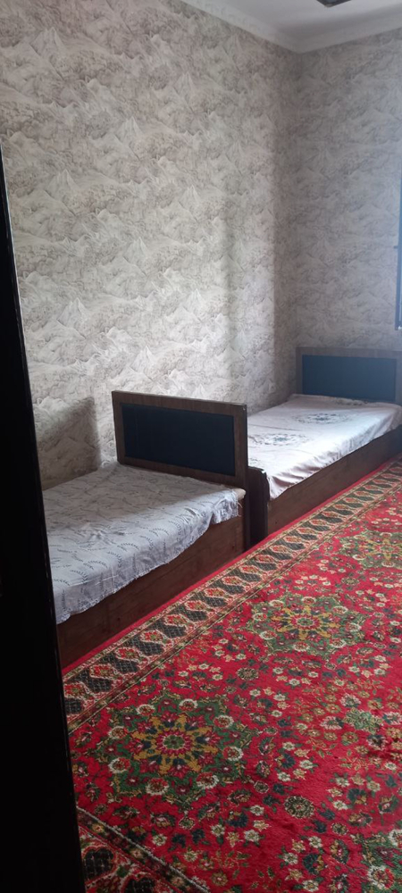 Чиланзар 3.  2 переделенная в 3 х. Срочно 400$