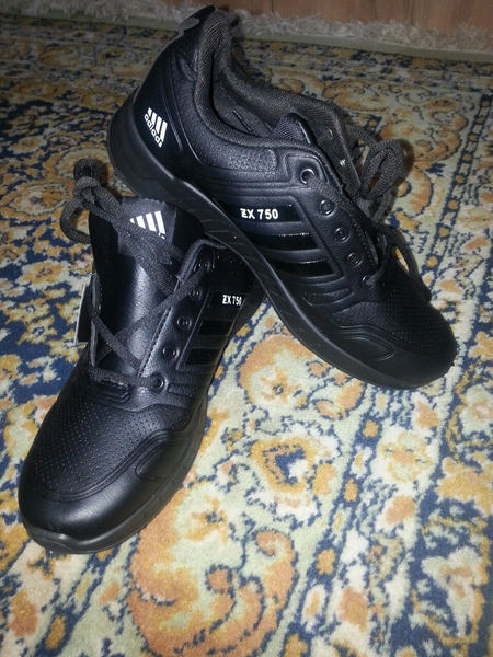 Kirasofka Adidas
