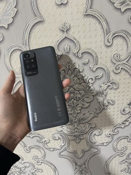 Redmi 10 stiladi 64 xotira