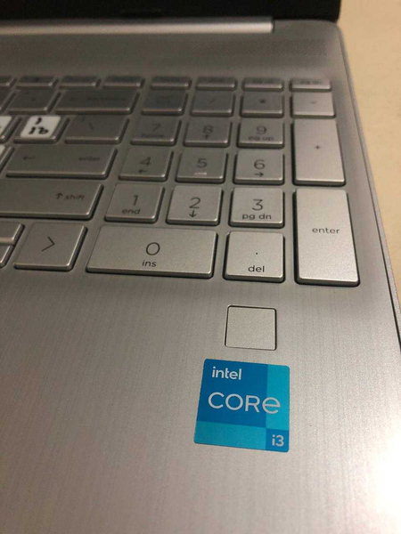HP, Intel core i3 115g4
