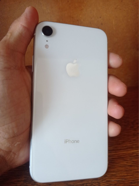Iphone xr sotiladi