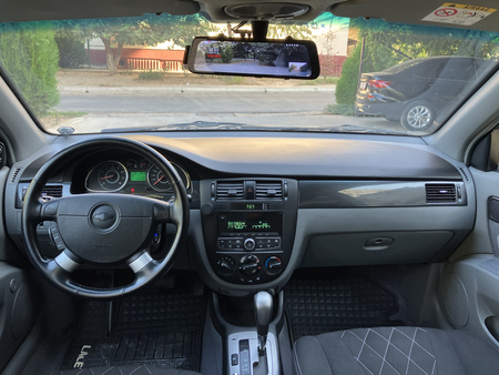 Chevrolet Lacetti elegant plus