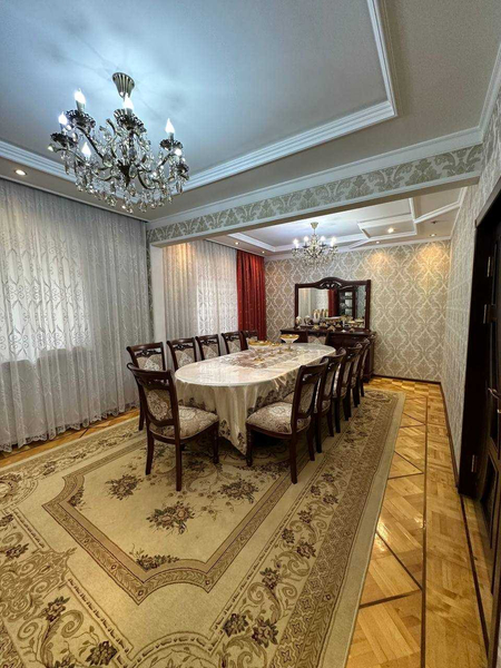 Чиланзар-Ц банковская 4-комнатная 1/5 125 м² ремонт мебель техника