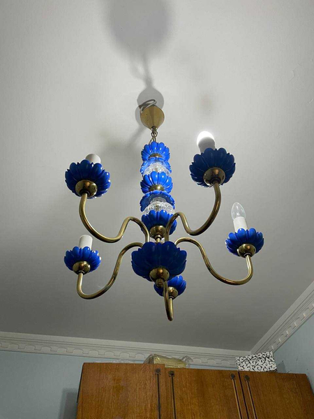 красивая люстра из дома
