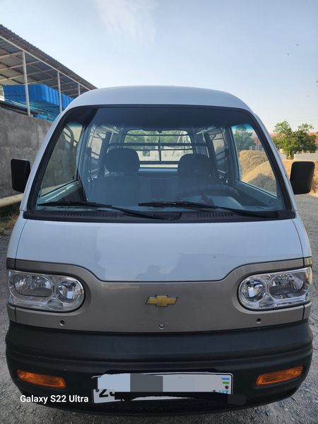 Damas Van oq 2021