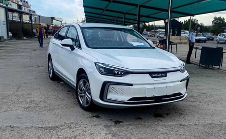Beijing EU5 elektromobili aksiya narxlarda