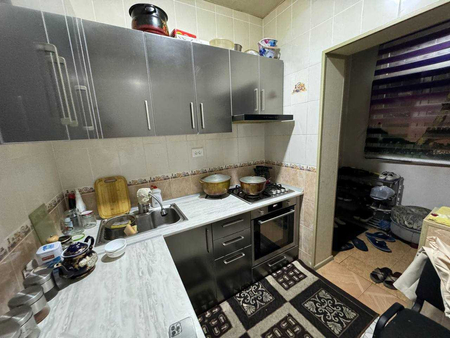 Продажа 4х комнатной квартиры в Мирзо Улугбекском районе 
Буз Базар