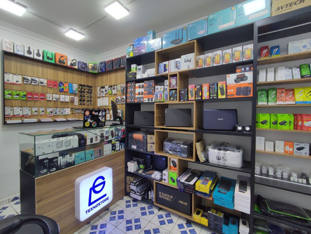 Mebel,shkaf aksessuar Magazin uchun