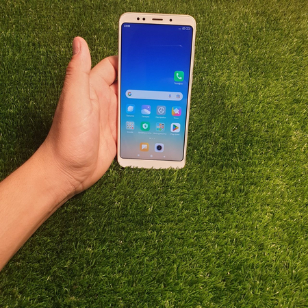 Redmi 5+plus sotiladi