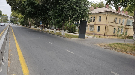N - 4  Продается квартира г.Чирчик в центре Наваи