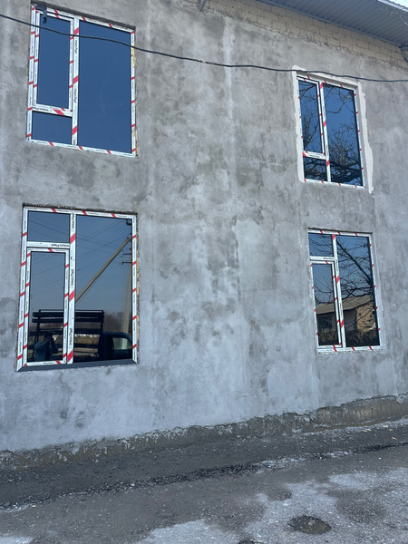 Akfa eshik rom va vitrajlar 499.000 somdan