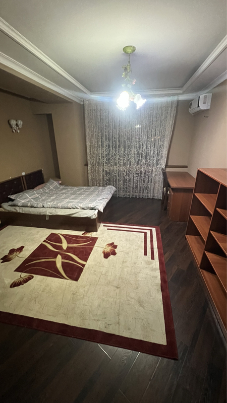 Срочно сдаём 4 ком квартиру