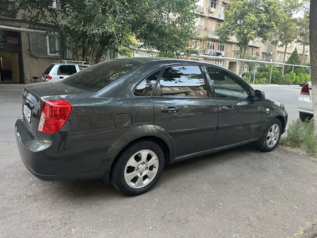 Jentra mokriy asfalt 2018