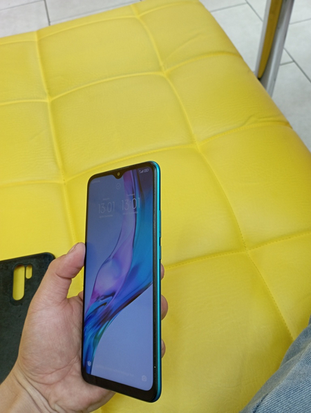Redmi 9    64 xotira