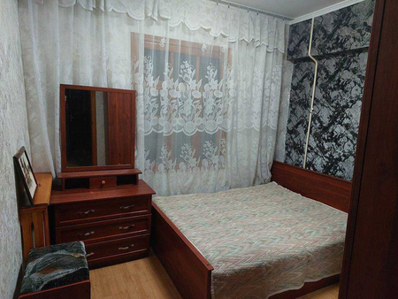 Продаётся 1в2 комнатная. Ц-7, ЦУМ, Космонавт