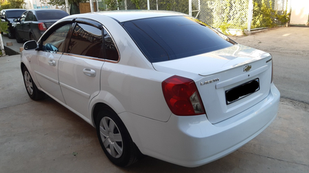 Продаётся Lacetti 1.8 вторая позиция механика