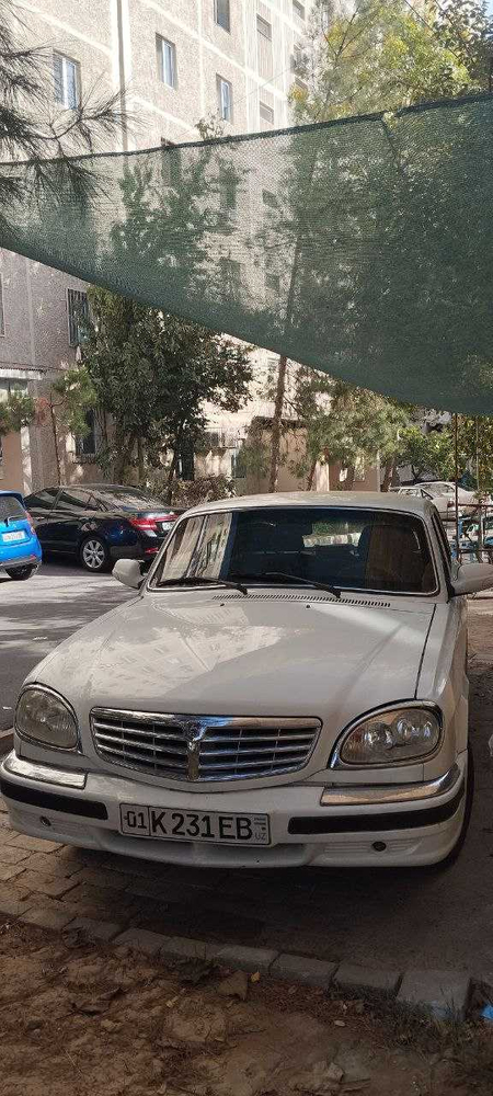 Волга GAZ 31105 в хорошем состоянии