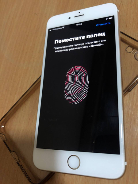 Iphone 6s Plus yomkst alishgan xotira 16 atpechatka ishleydi ideal