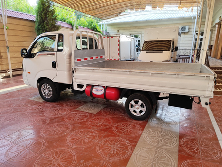 Kia bongo 2013 bortli