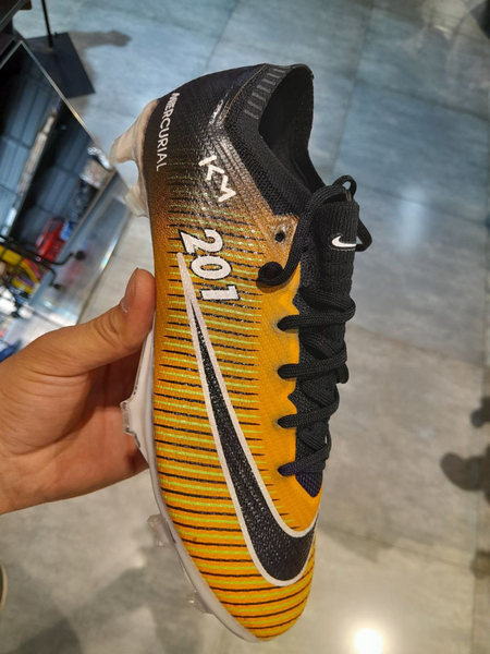 Mercurial AirZoom