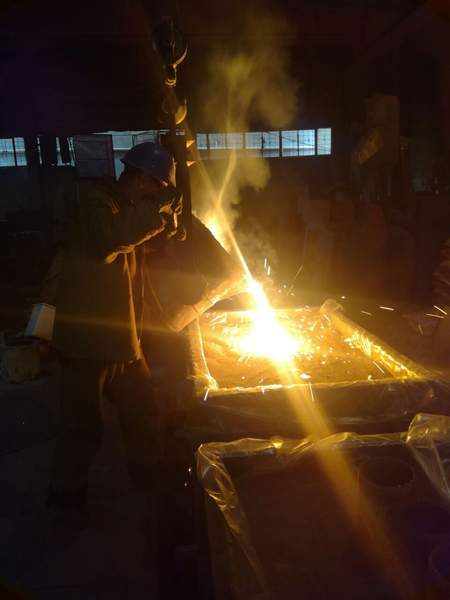 Продается оборудование для литья по газифицированным моделям.