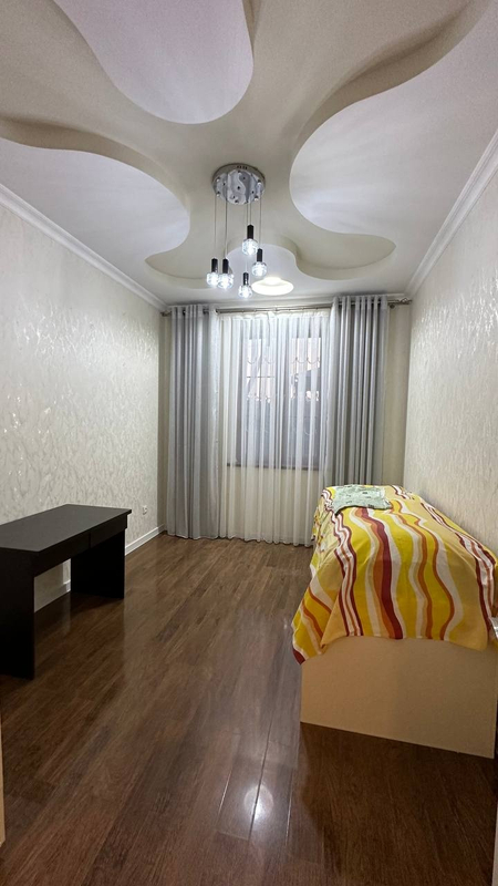 Сдаётся узбекский район ближе дурман 6 сотик 5 ком 200м² Фаравон улица