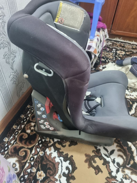 Продаётся автокресло