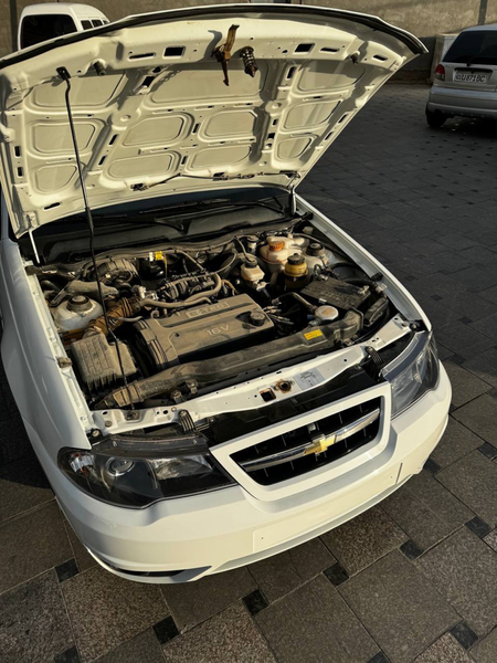 Nexia 2 1.6 super full 4.000km