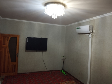 Дукон сотилади 2 хонали уй билан бирга.
