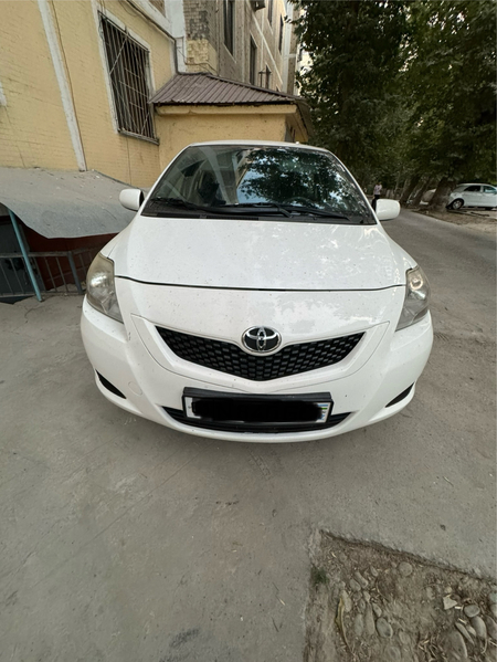 Toyota Yaris 2008