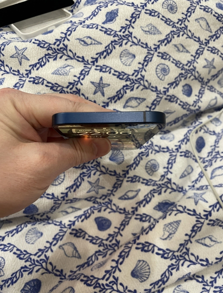 Iphone 12 aybi yoq srochna sotiladi