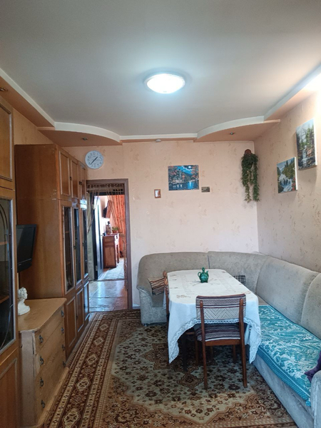 Продается квартира в Юнусабаде-10