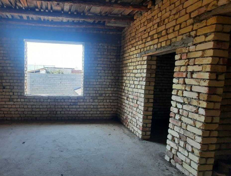 Mirzo Ulug'bek ko'chasida  hovli sotiladi!