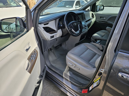 Toyota sienna 3.5