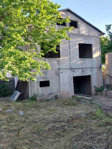 Mayskiyda kotej sotiladi 6 sotix
