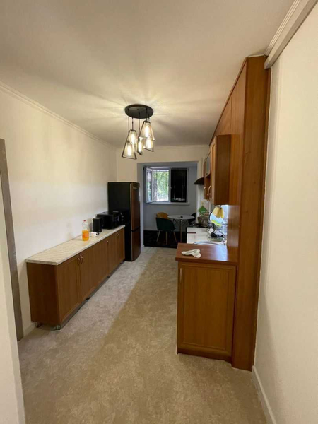 Срочно продается квартира 1/1/4 Мирзо Улугбек Ц-1 (J2791)
