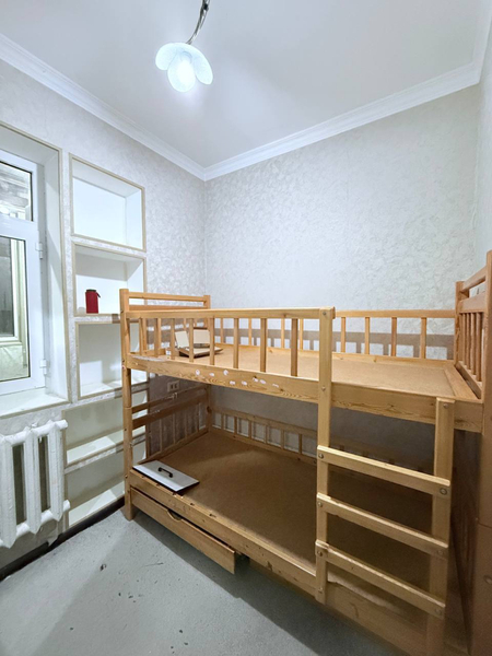 Продается квартира Юнусабад 7кв 2(3)/4/4