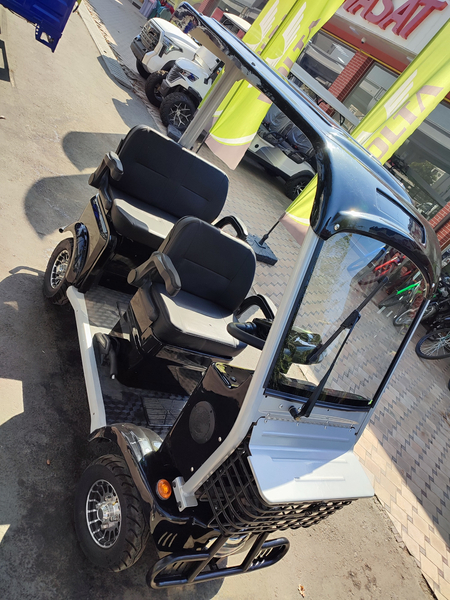 Golf car. Super 04