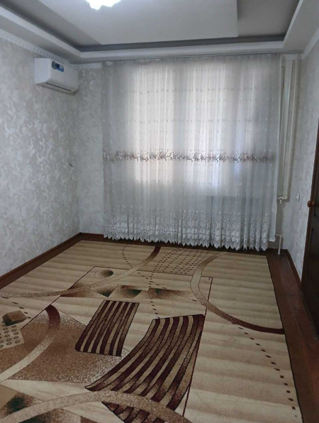 На 6 квартале Чиланзарского района продается квартира. 2/2/4