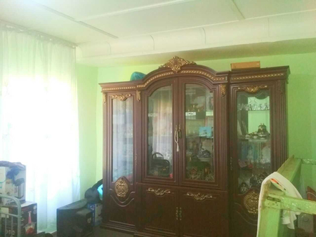 Кибрай тумани Чинобод марказида файзли уй сотилади 4 хона 3.45 сотик