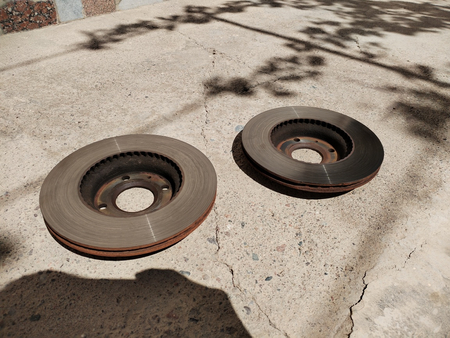 Oporniy disk 2ta cobalt uchun sastayanа yaxshi. 2tasi 300 ming