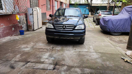 Mercedes-Benz МЛ 112