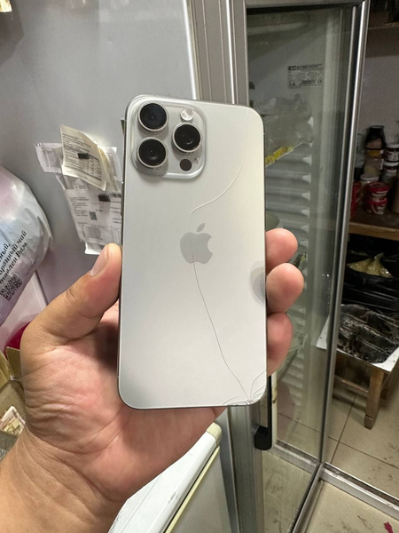 Iphone 15 pro max 256GB LLA