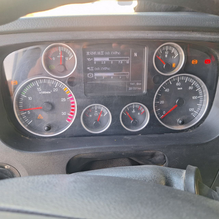 Howo t7 gaz tyagach+prisep