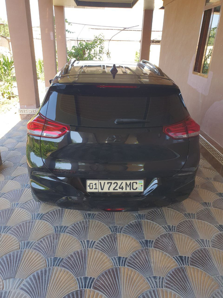 chevrolet tracker 2