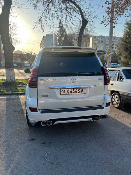 Toyota Prado 120